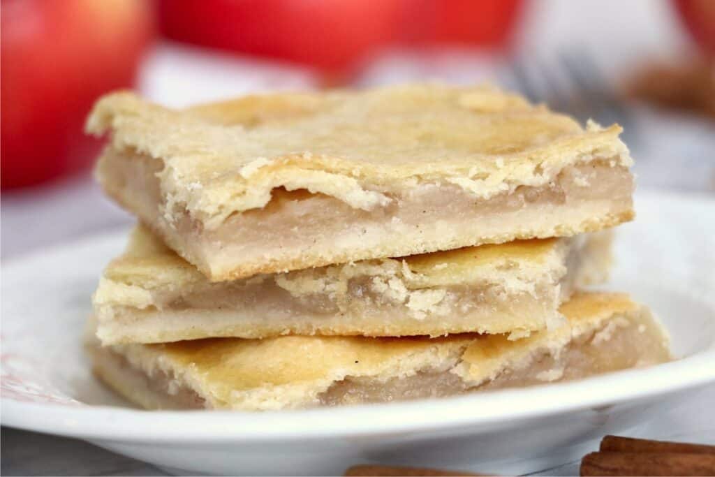 Homemade Apple Bars