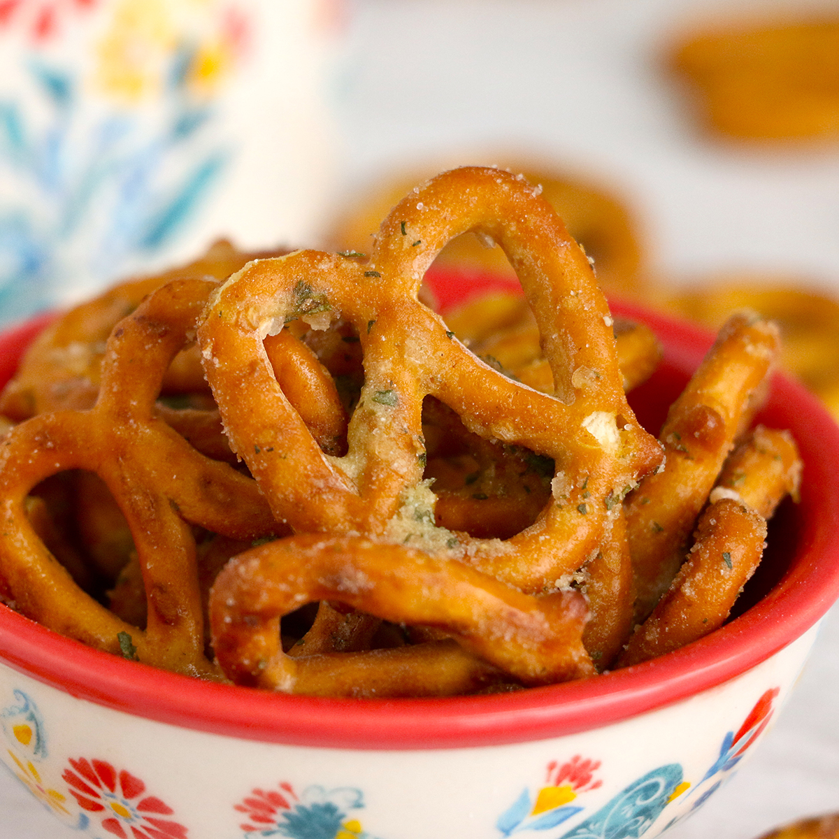 Garlic Ranch Pretzels - Inspirational Momma