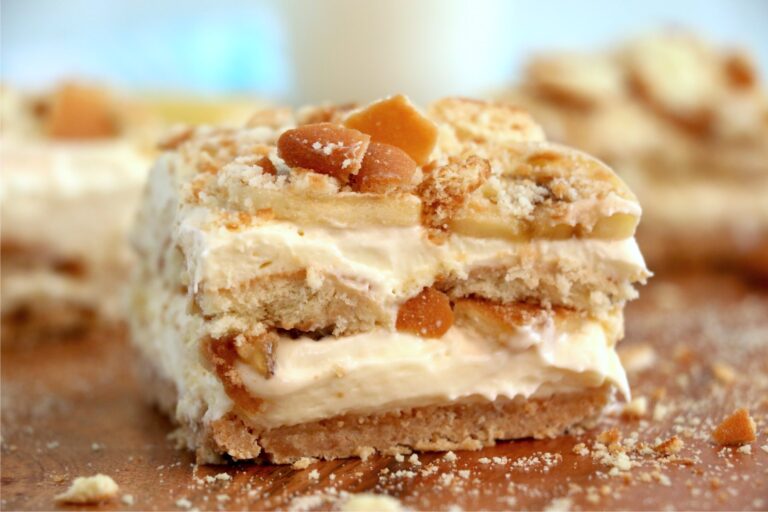 Banana Pudding Lasagna - Inspirational Momma