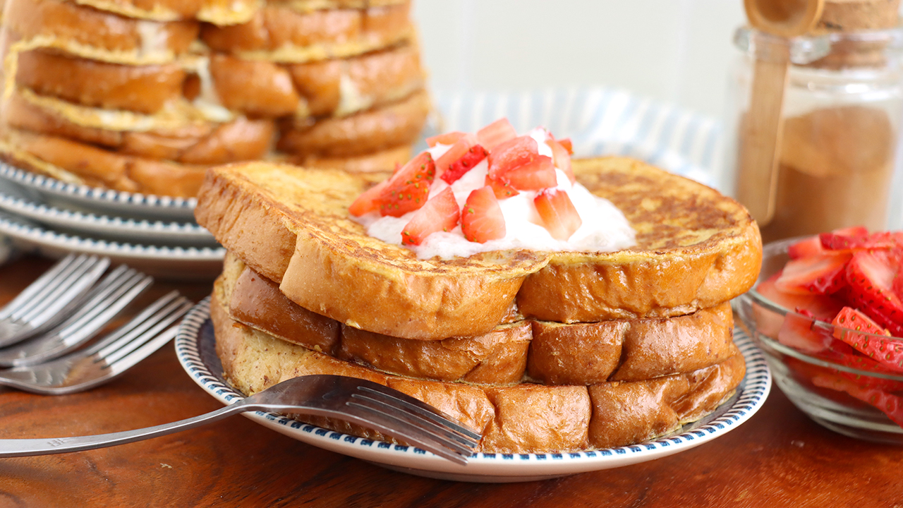 Sweet Hawaiian Bread French Toast - Inspirational Momma