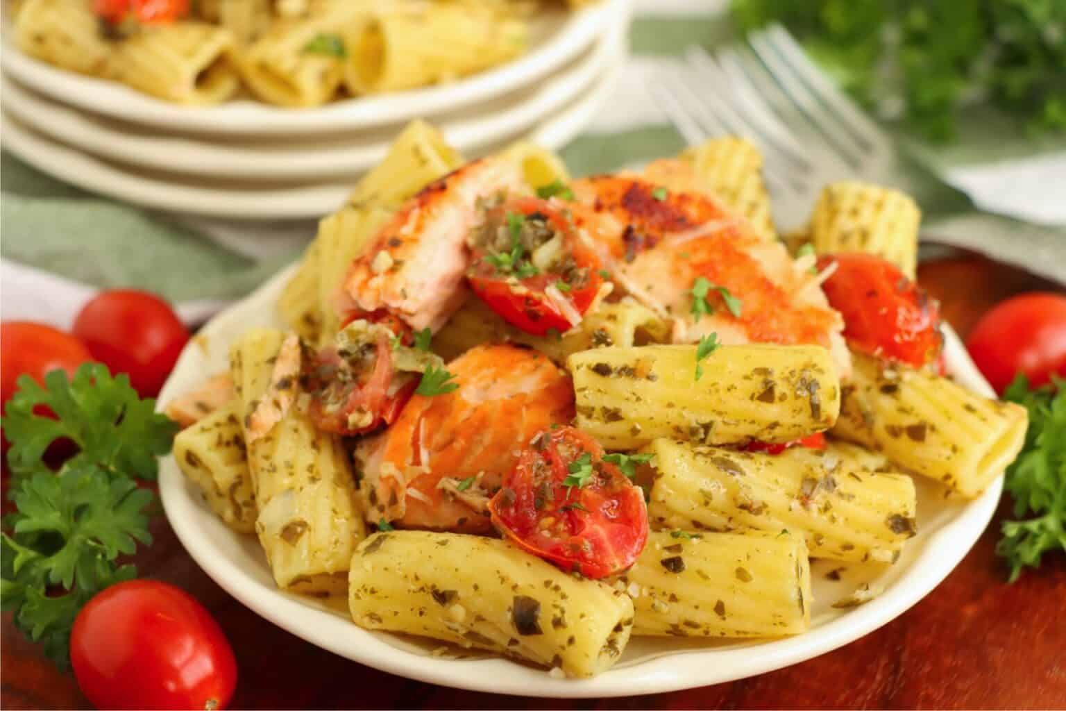 Salmon and Pesto Pasta - Inspirational Momma
